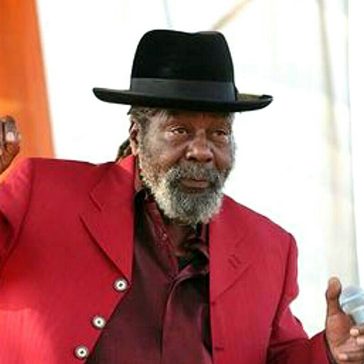 NewWorldBuzz - Your World Hit Music Station